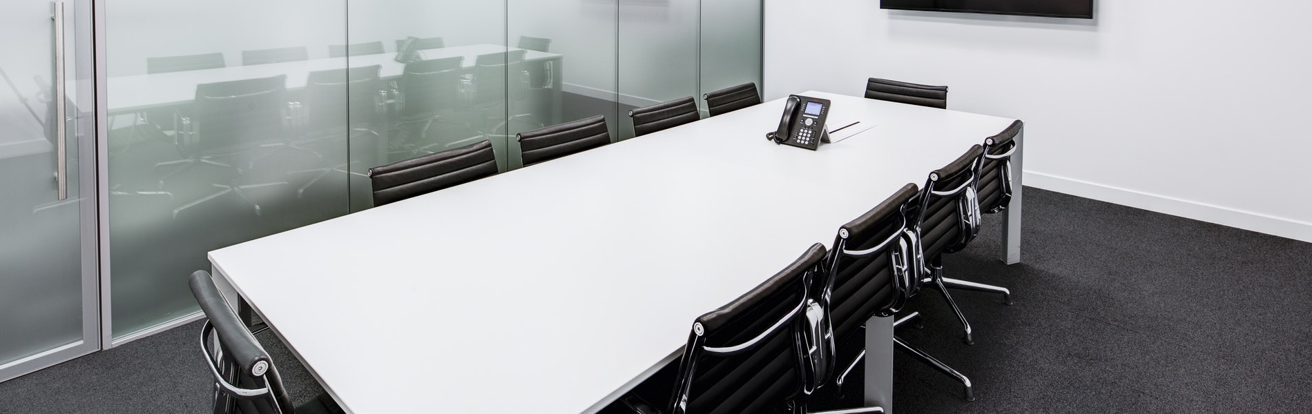 Scaune la pret de producator: scaune directoriale, ergonomice, din lemn ...
